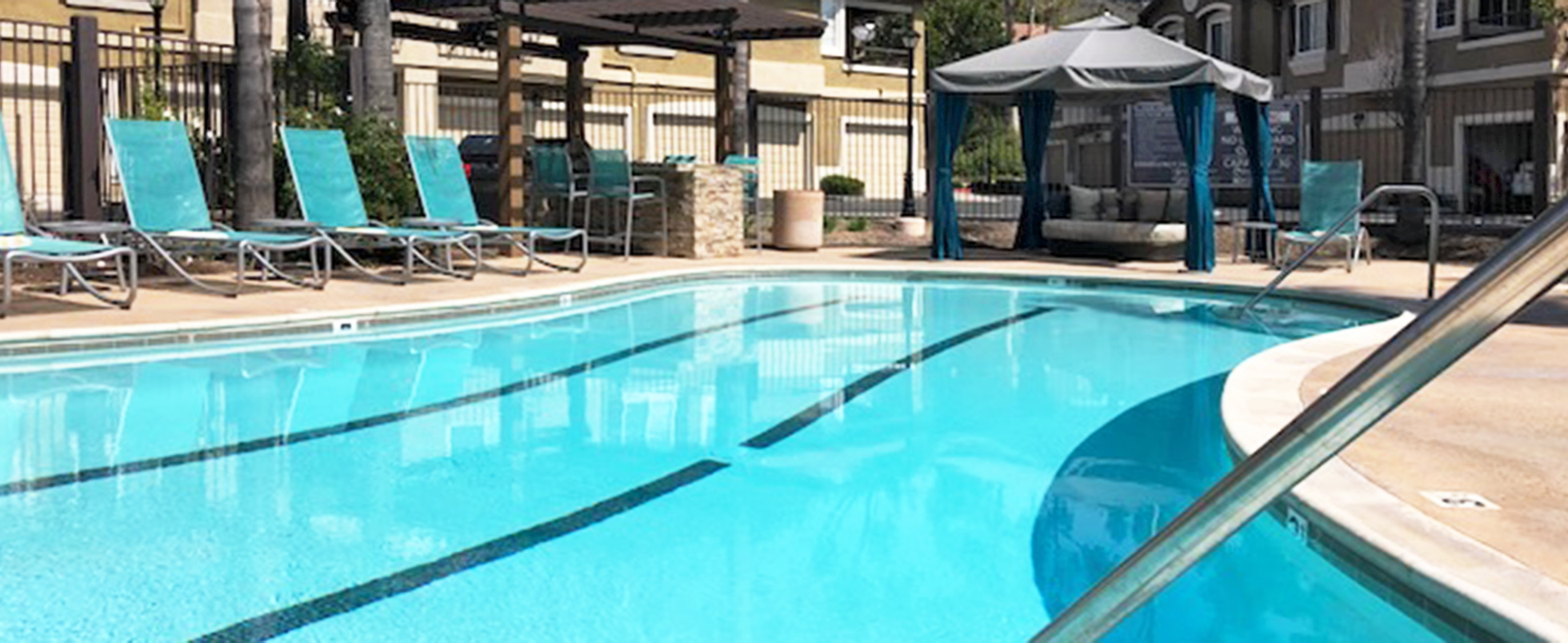 Creek View - Apartments in San Diego, CA